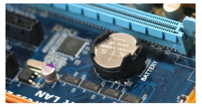 ¿Cómo resetear la BIOS desde la placa base